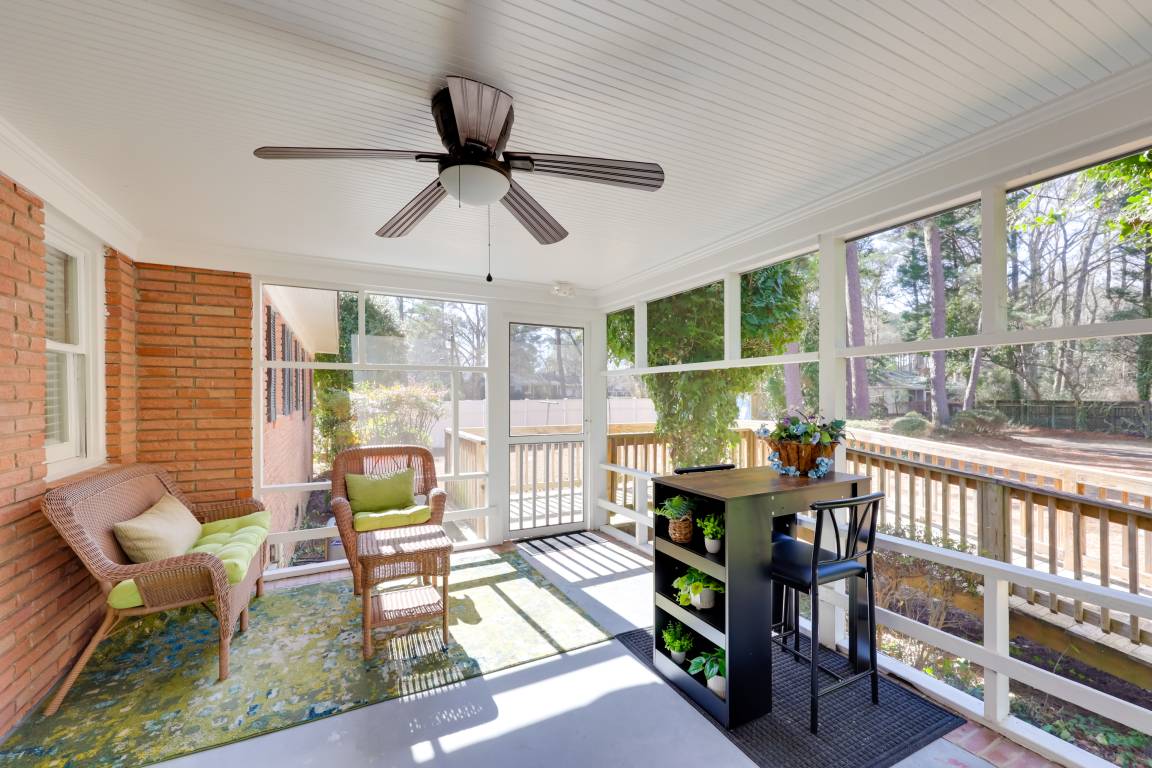174 M² House ∙ 3 Bedrooms ∙ 10 Guests - Greenville, NC