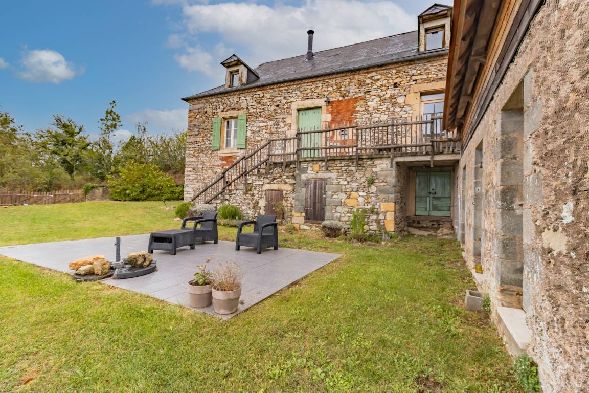 250 M² Maison De Vacances ∙ 7 Chambres ∙ 13 Personnes - Arnac-Pompadour