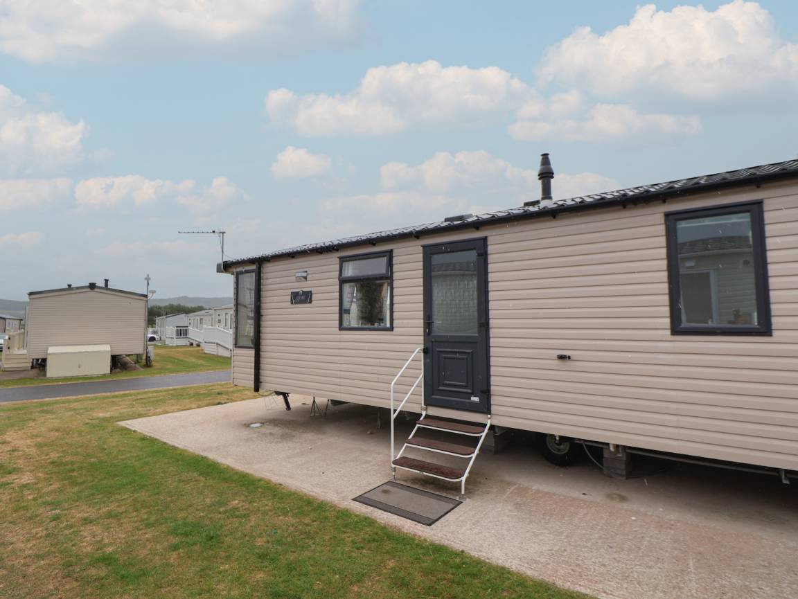 Cottage ∙ 4 Bedrooms ∙ 8 Guests - Wales
