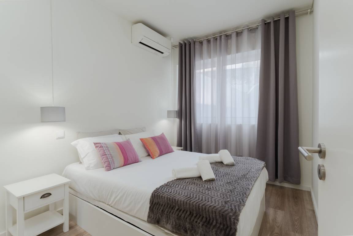 50 M² Apartamento ∙ 2 Habitaciones ∙ 5 Huéspedes - Oporto