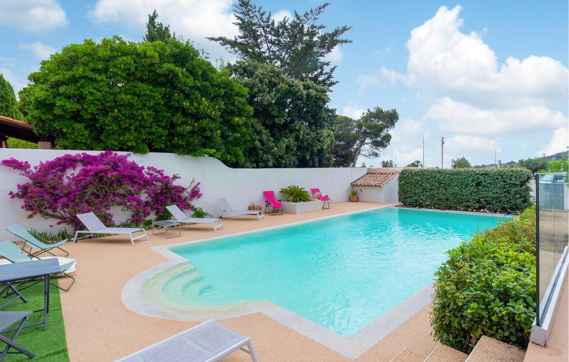 185 M² Maison De Vacances ∙ 5 Chambres ∙ 10 Personnes - Saint-Tropez
