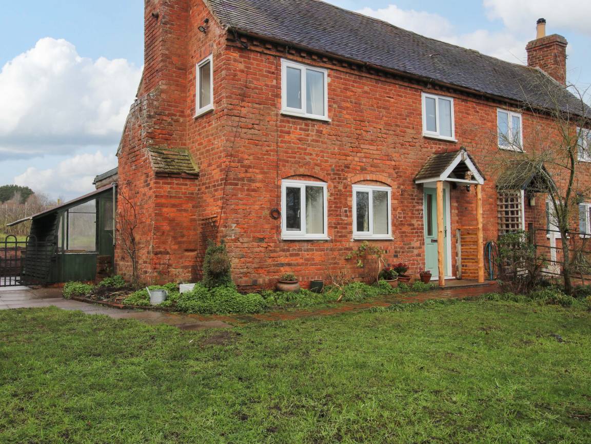 Cottage ∙ 2 Bedrooms ∙ 4 Guests - Bewdley