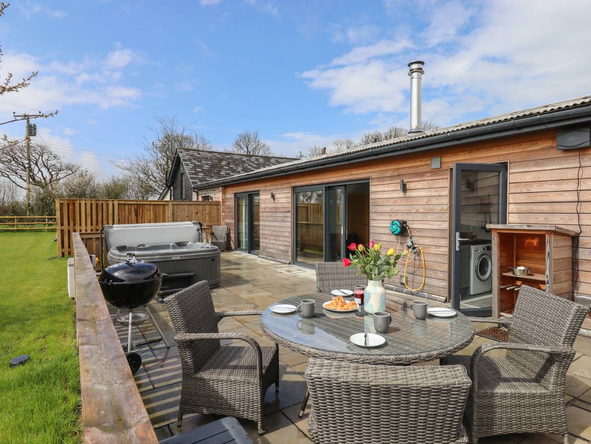 Cottage ∙ 2 Bedrooms ∙ 4 Guests - Holsworthy