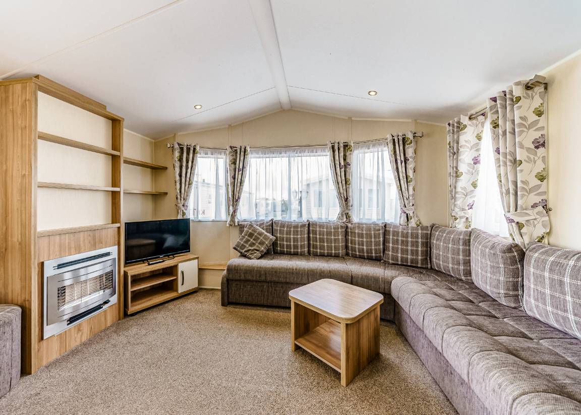 Caravan ∙ 2 Bedrooms ∙ 6 Guests - Burnham-on-Sea
