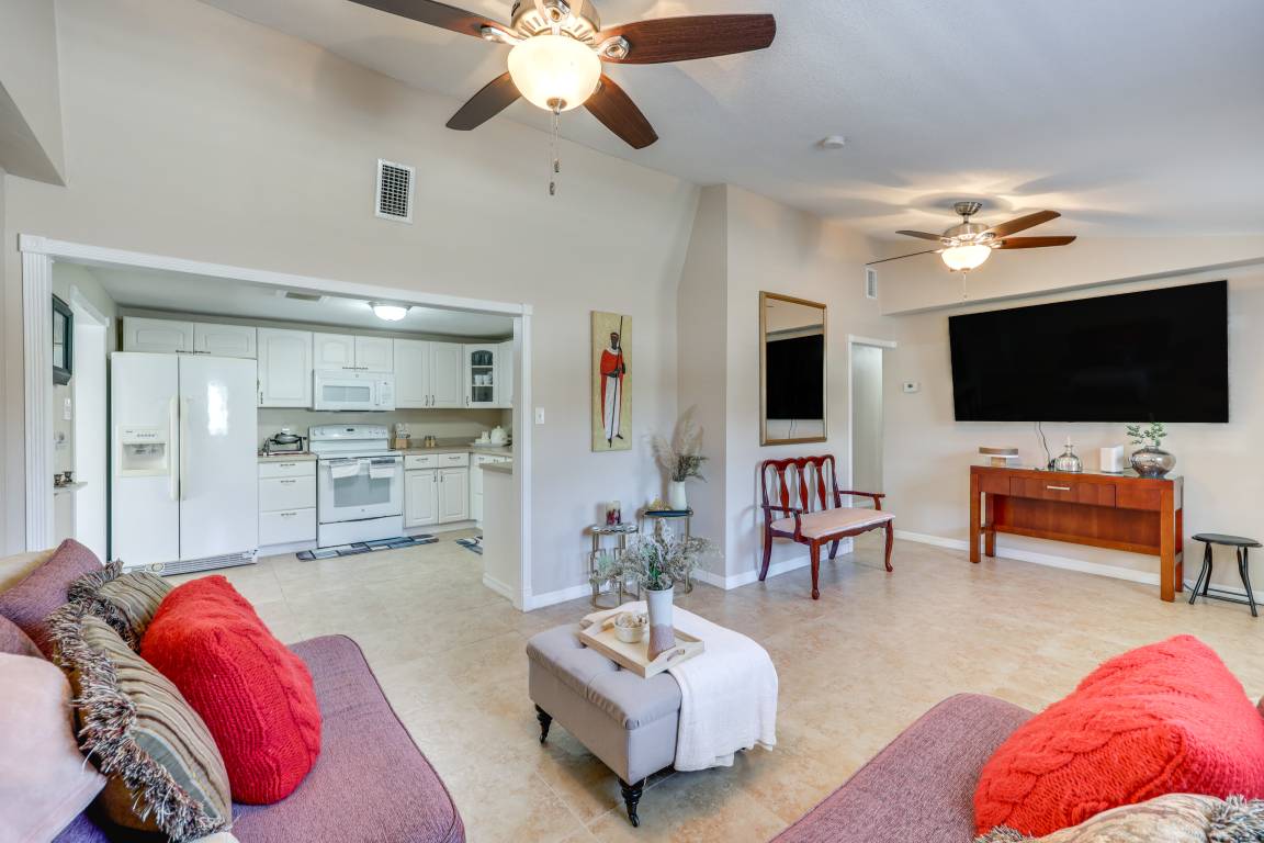 111 M² House ∙ 3 Bedrooms ∙ 6 Guests - Jacksonville, FL