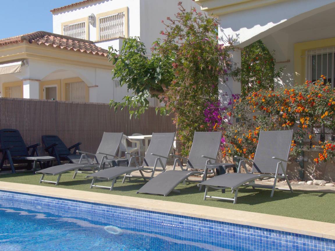 85 M² Casa ∙ 3 Habitaciones ∙ 6 Huéspedes - Parque Natural del Delta del Ebro