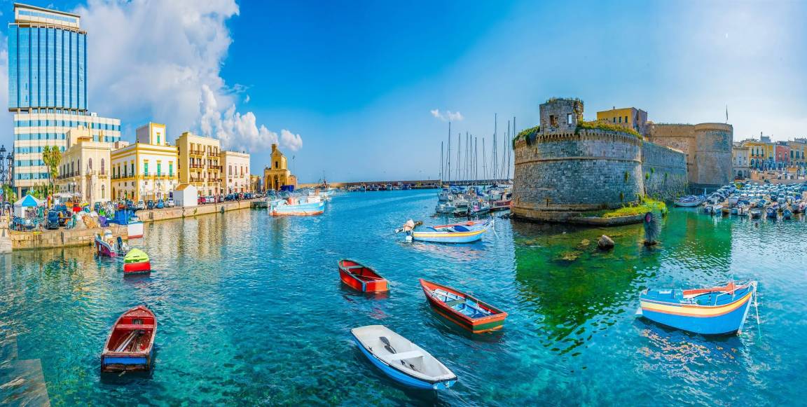 60 M² House ∙ 2 Bedrooms ∙ 7 Guests - Gallipoli