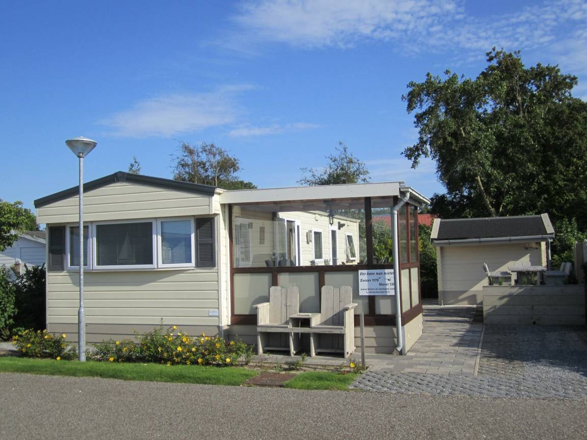 40 M² Chalet ∙ 2 Bedrooms ∙ 4 Guests - Renesse