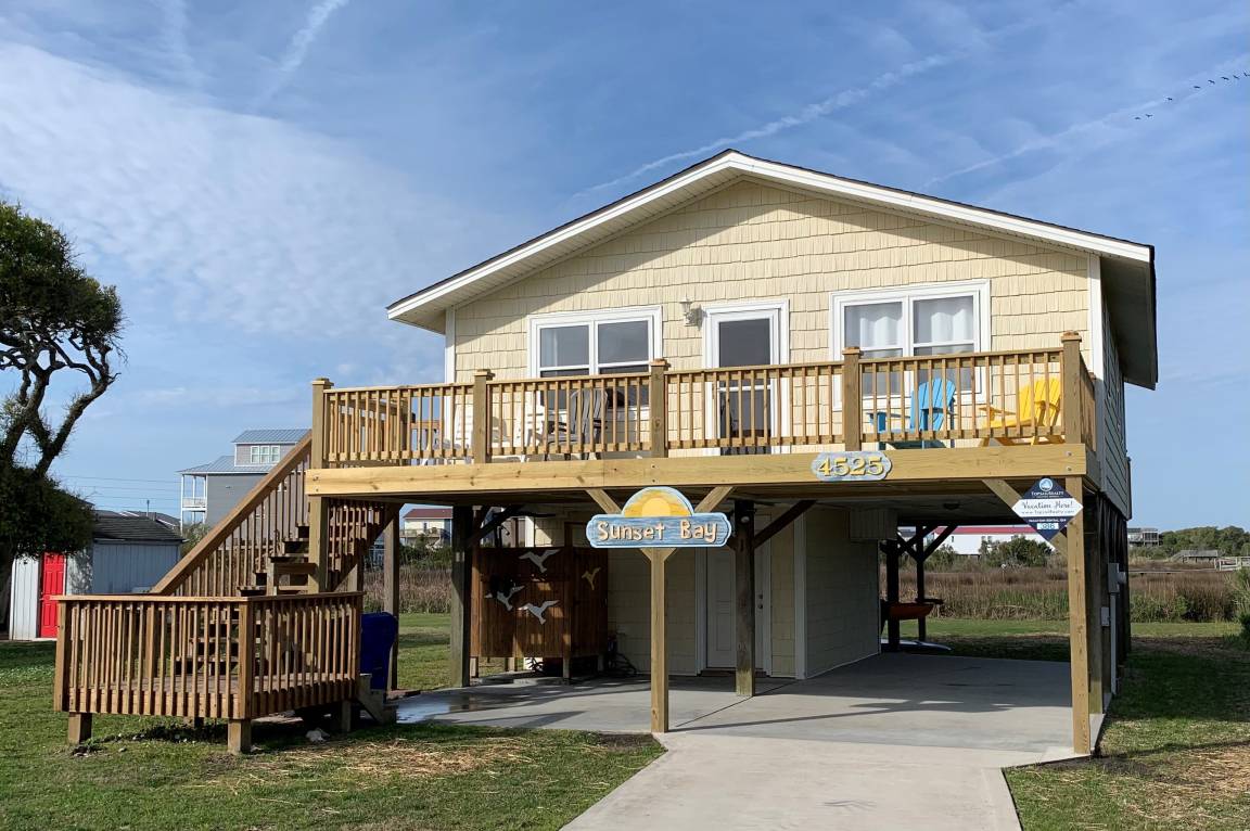 102 M² House ∙ 3 Bedrooms ∙ 7 Guests - Topsail Island, NC