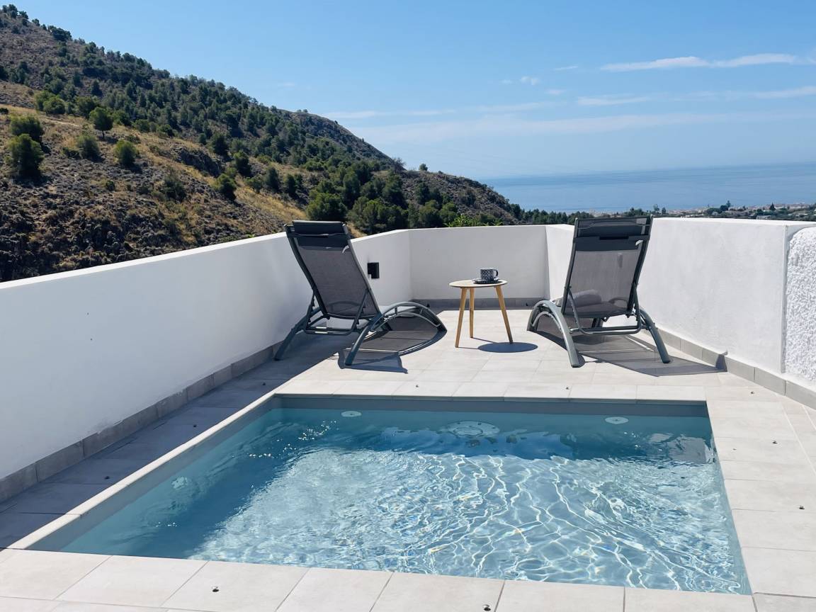 80 M² House ∙ 2 Bedrooms ∙ 4 Guests - Frigiliana