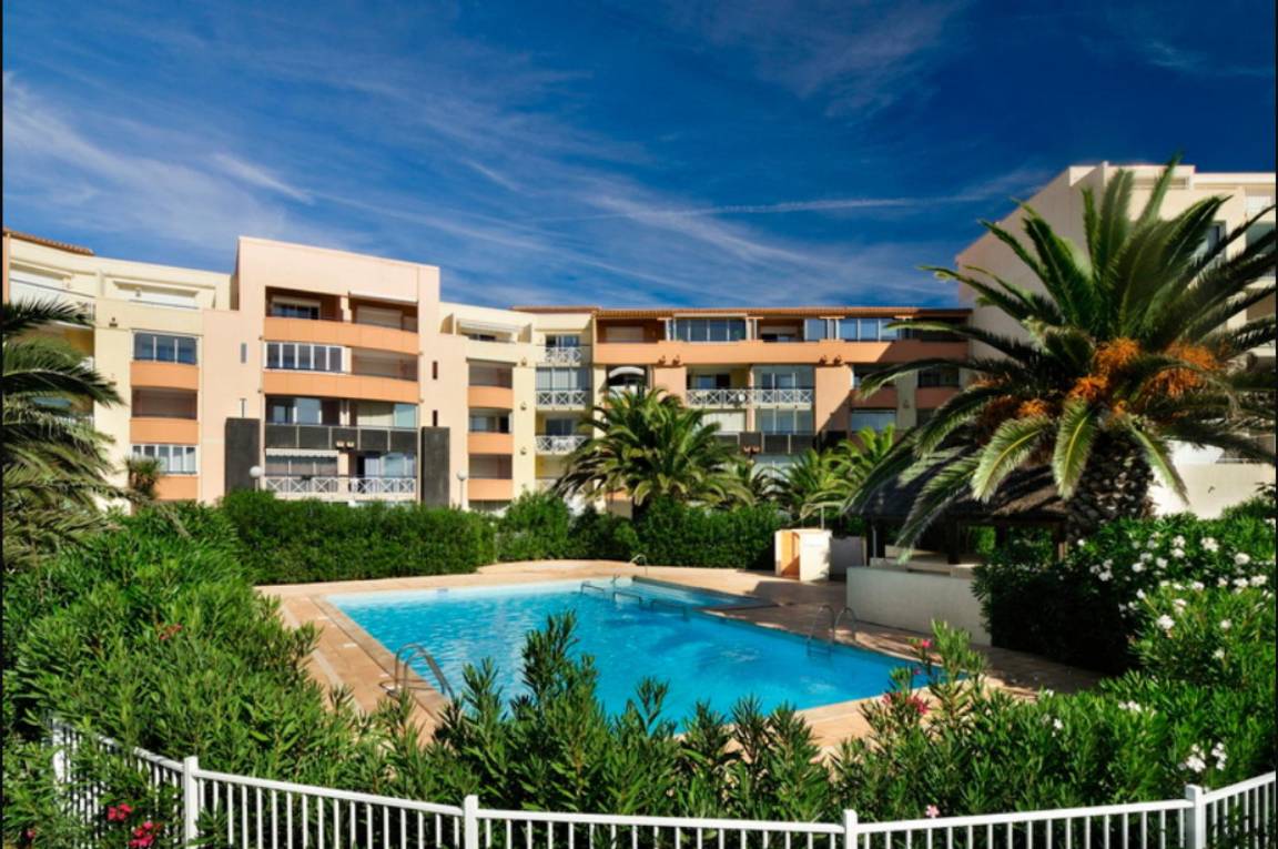 45 M² Apartament ∙ 1 Sypialnia ∙ 6 Gości - Marseillan