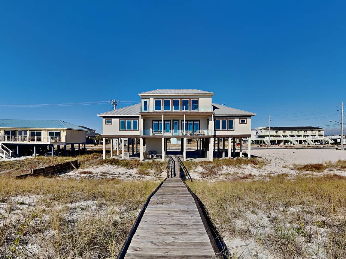 335 M² House ∙ 5 Bedrooms ∙ 22 Guests - Navarre, FL