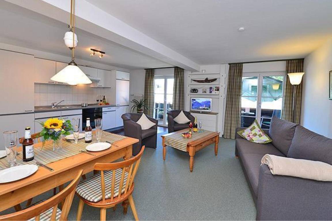 55 M² Ferienwohnung ∙ 1 Schlafzimmer ∙ 4 Gäste - Obermaiselstein