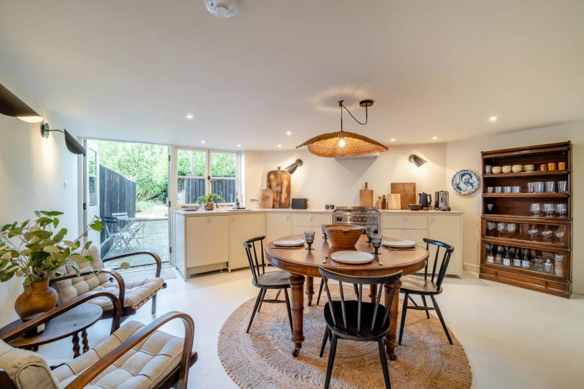 Cottage ∙ 3 Bedrooms ∙ 6 Guests - Wareham