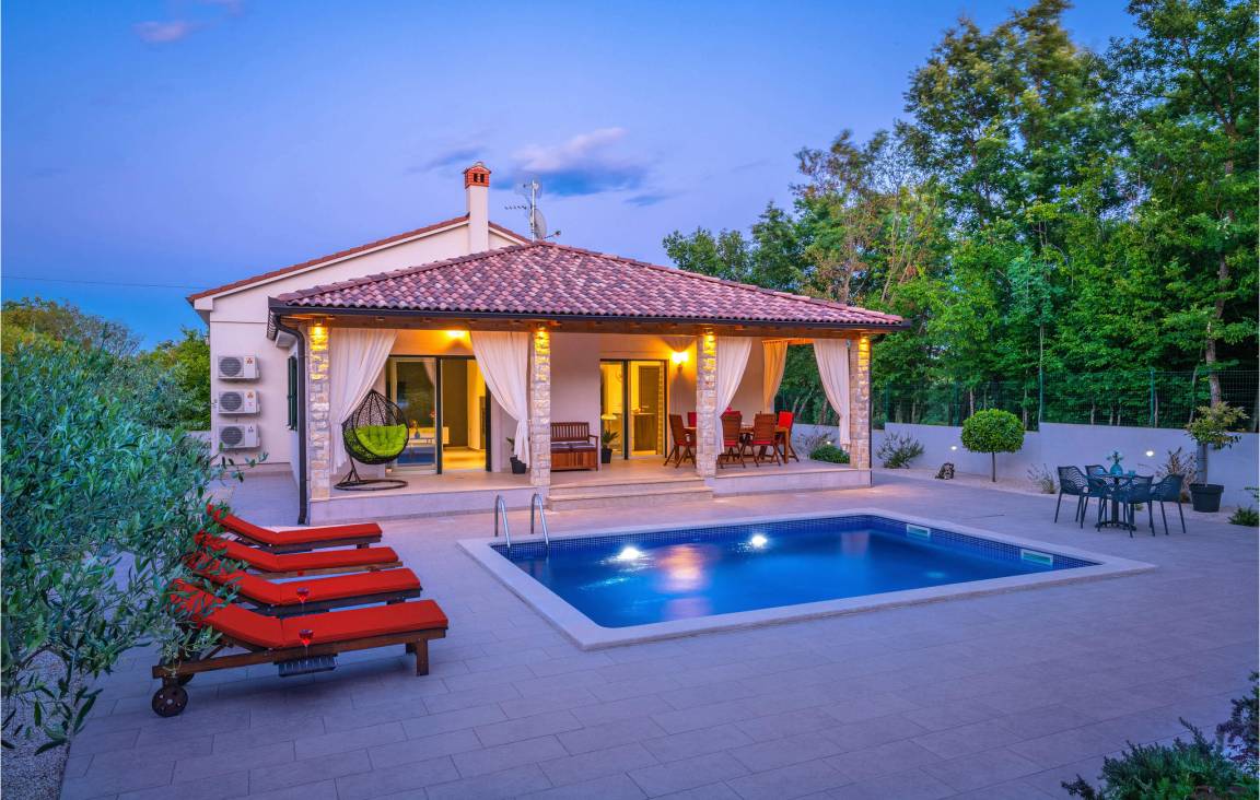120 M² Maison De Vacances ∙ 2 Chambres ∙ 6 Personnes - Rakalj