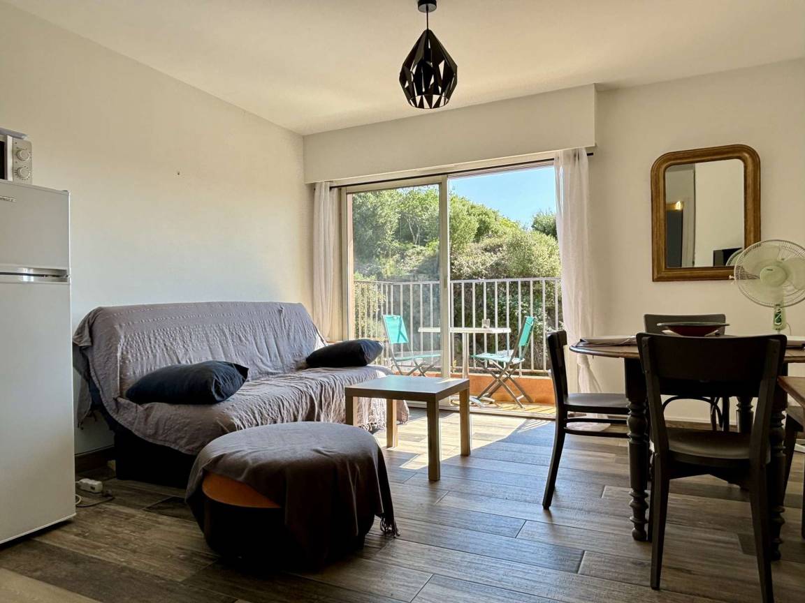 50 M² Apartamento ∙ 1 Habitación ∙ 4 Huéspedes - Colliure