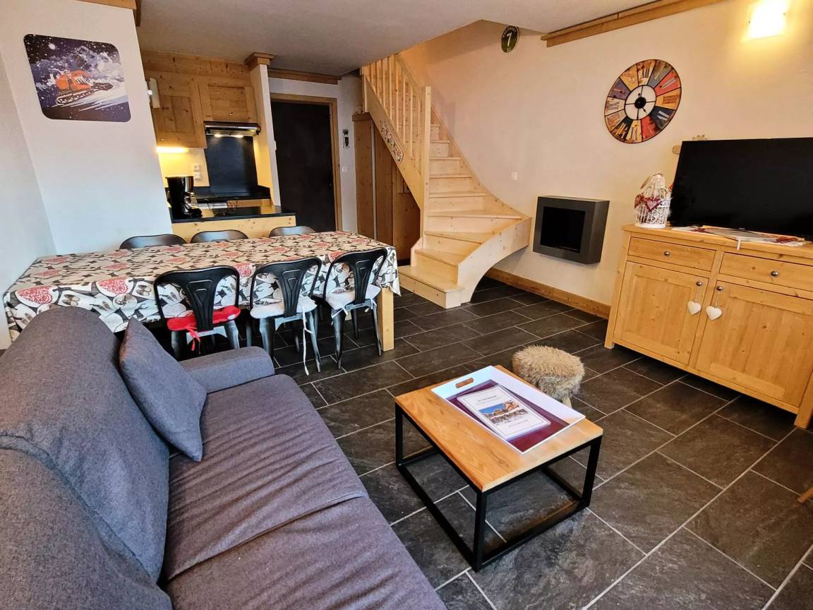 61 M² Appartement ∙ 2 Chambres ∙ 6 Personnes - Val Cenis