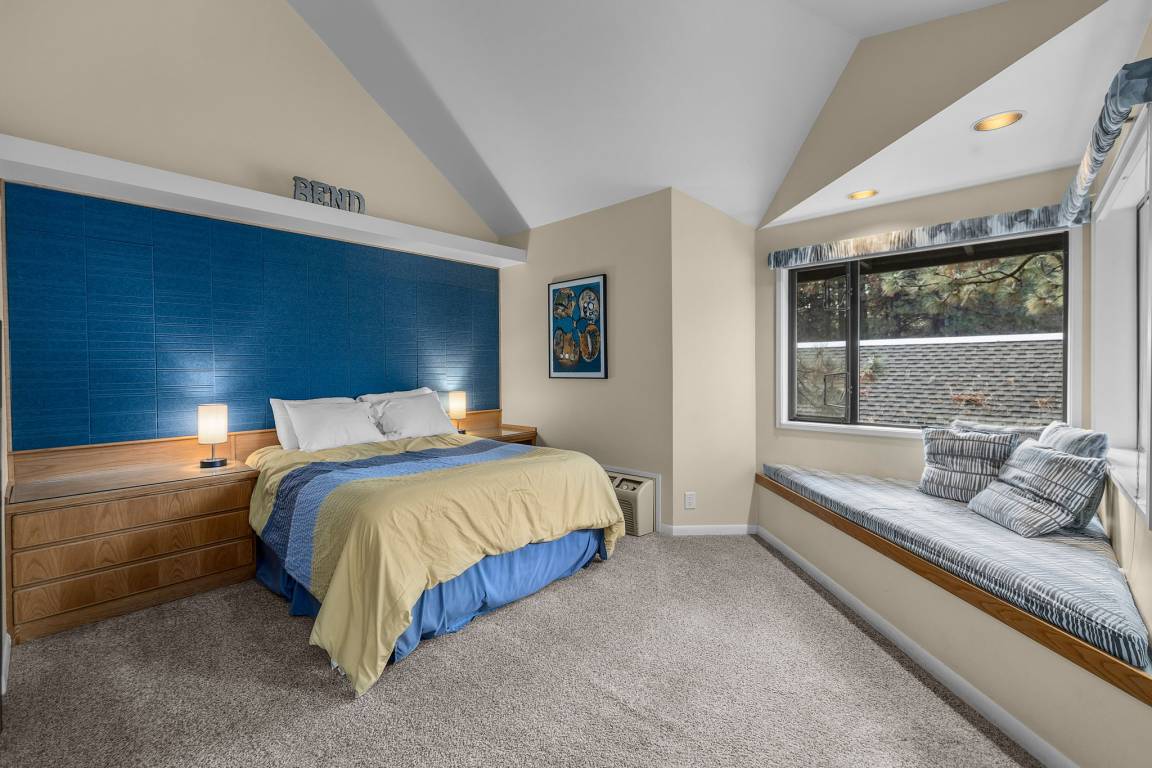 28 M² Hotel ∙ 1 Slaapkamer ∙ 2 Gasten - Bend, OR