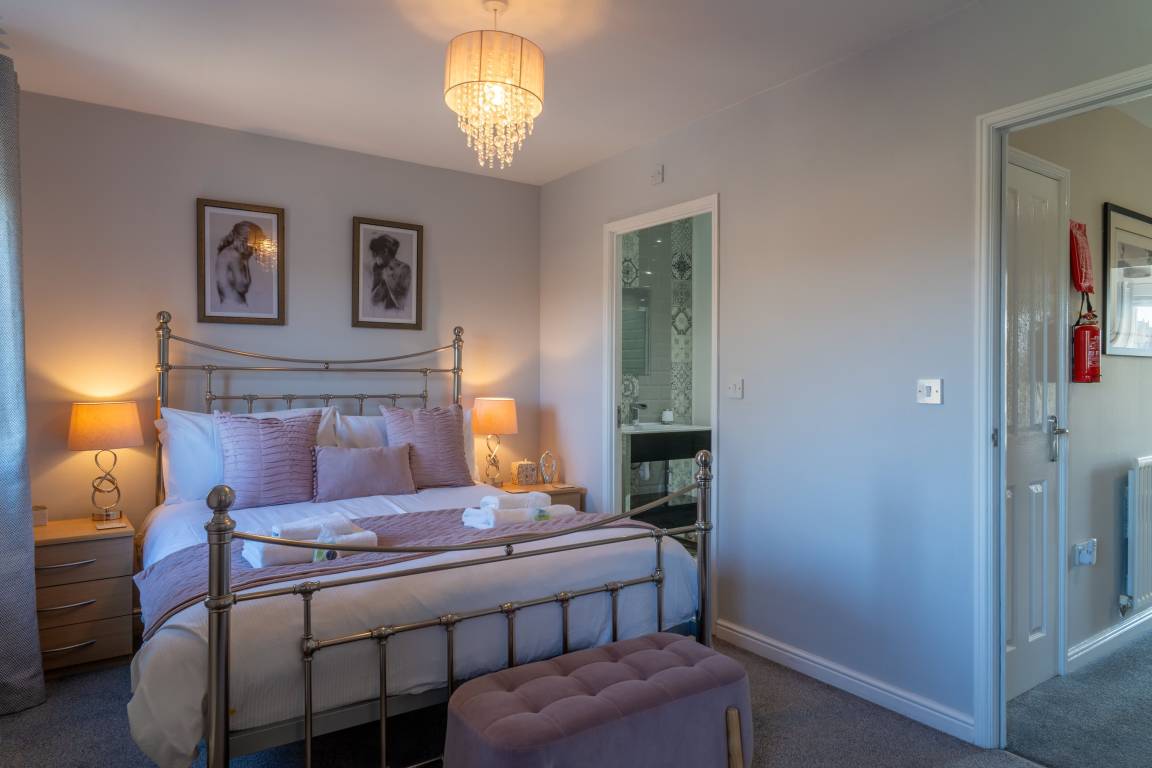 Maison De Vacances ∙ 4 Chambres ∙ 6 Personnes - York