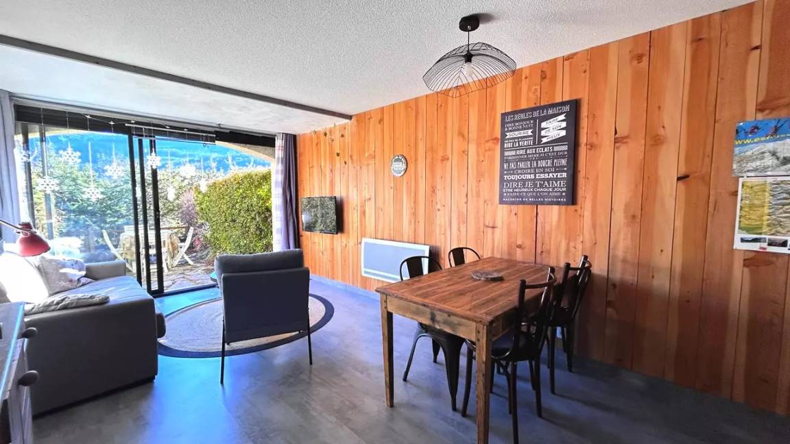 32 M² Studio Flat ∙ 1 Bedroom ∙ 4 Guests - Vallouise