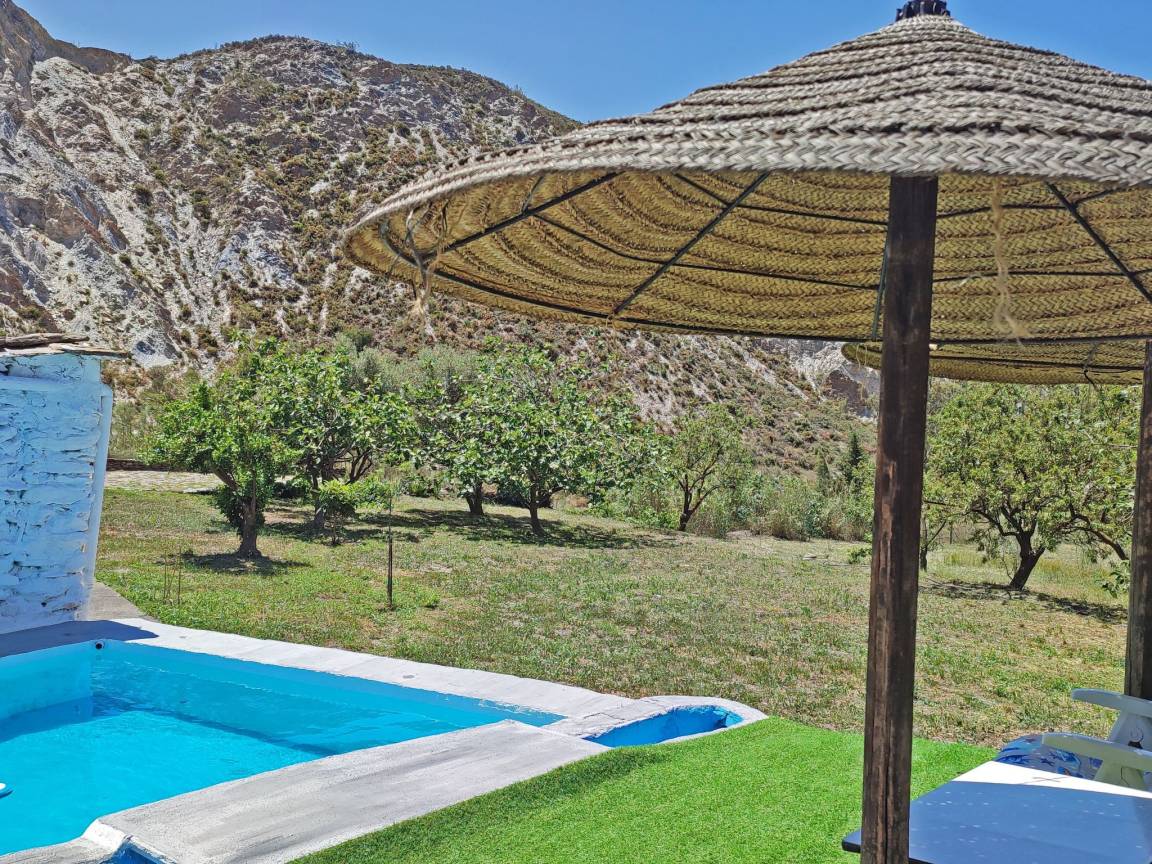 60 M² Ferienhaus ∙ 1 Schlafzimmer ∙ 2 Gäste - Órgiva