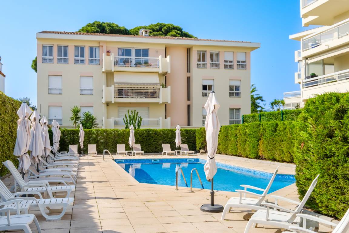 25 M² Studio Flat ∙ 1 Bedroom ∙ 2 Guests - Cannes