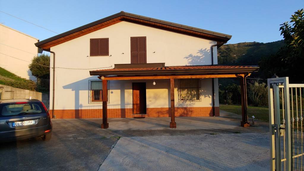 85 M² Apartment ∙ 2 Bedrooms ∙ 5 Guests - Belmonte Calabro