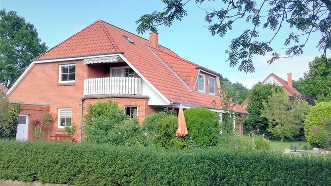 50 M² Ferienwohnung ∙ 1 Schlafzimmer ∙ 2 Gäste - Bad Bramstedt
