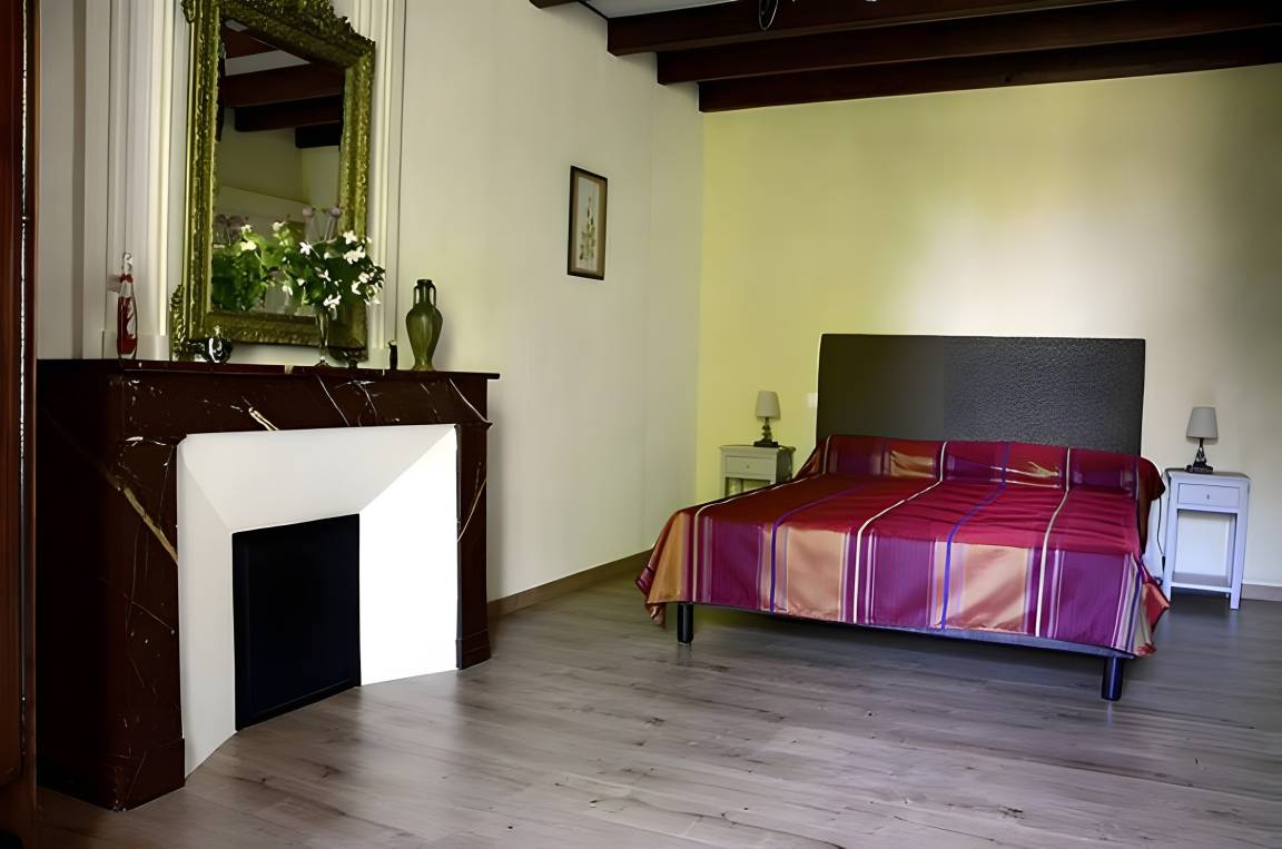 29 M² Chambre D'hôtes ∙ 1 Chambre ∙ 4 Personnes - Jonzac