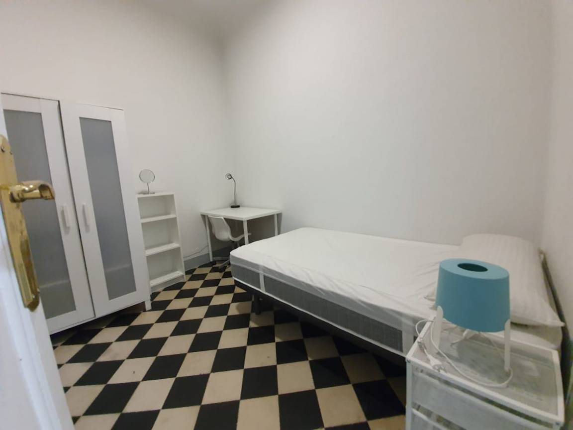 120 M² Chambre Privée ∙ 1 Chambre ∙ 1 Personne - Grenade