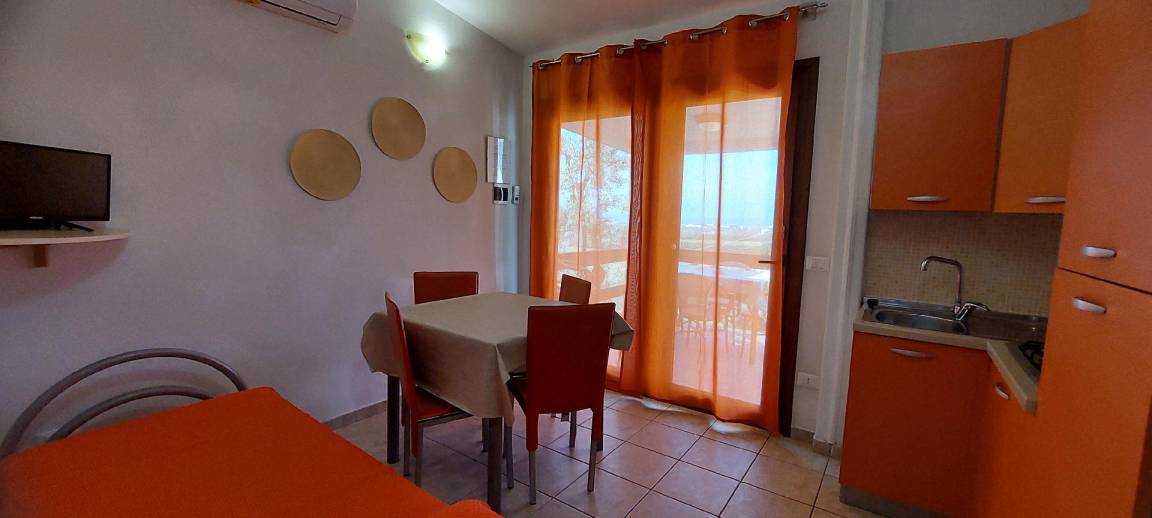 65 M² Dom ∙ 2 Sypialnie ∙ 5 Gości - Peschici
