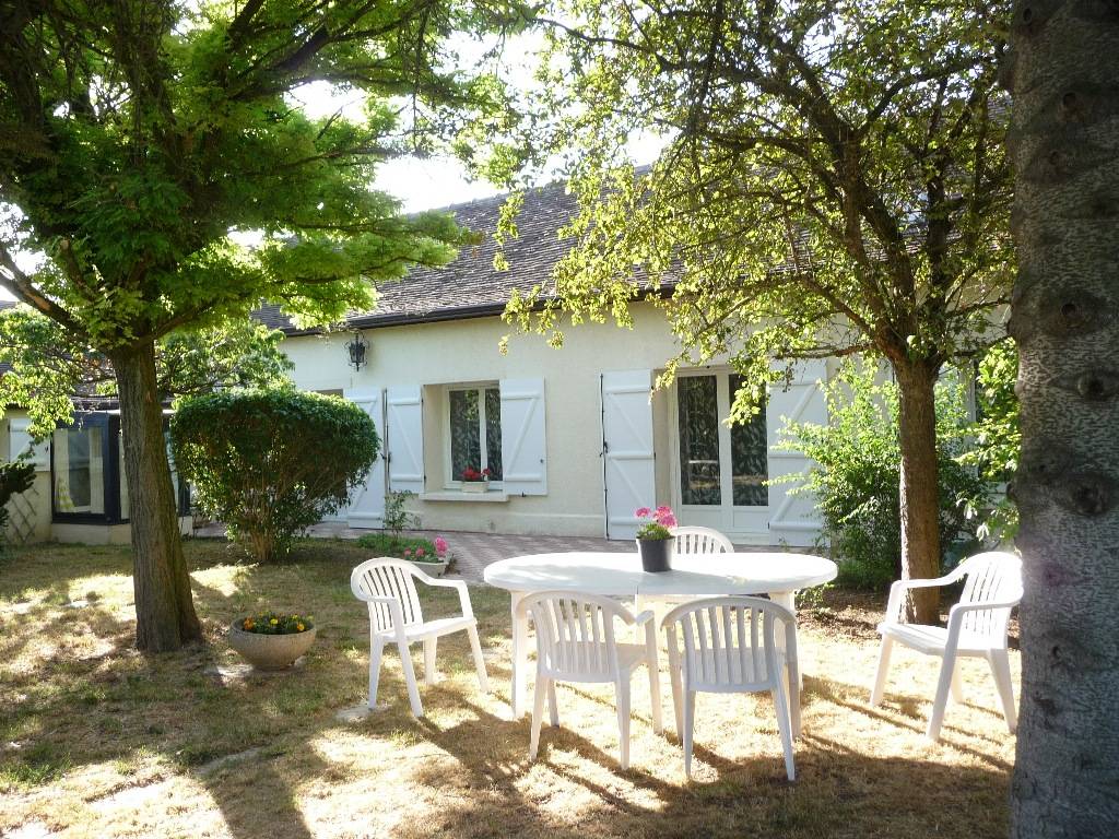 92 M² Gîte ∙ 3 Chambres ∙ 6 Personnes - Montereau-Fault-Yonne