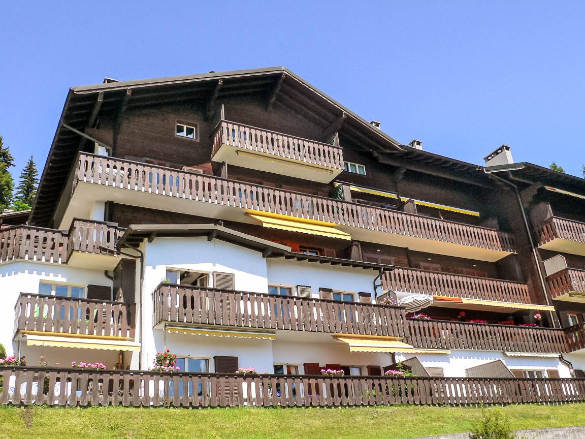 80 M² Appartement ∙ 2 Chambres ∙ 4 Personnes - Aigle