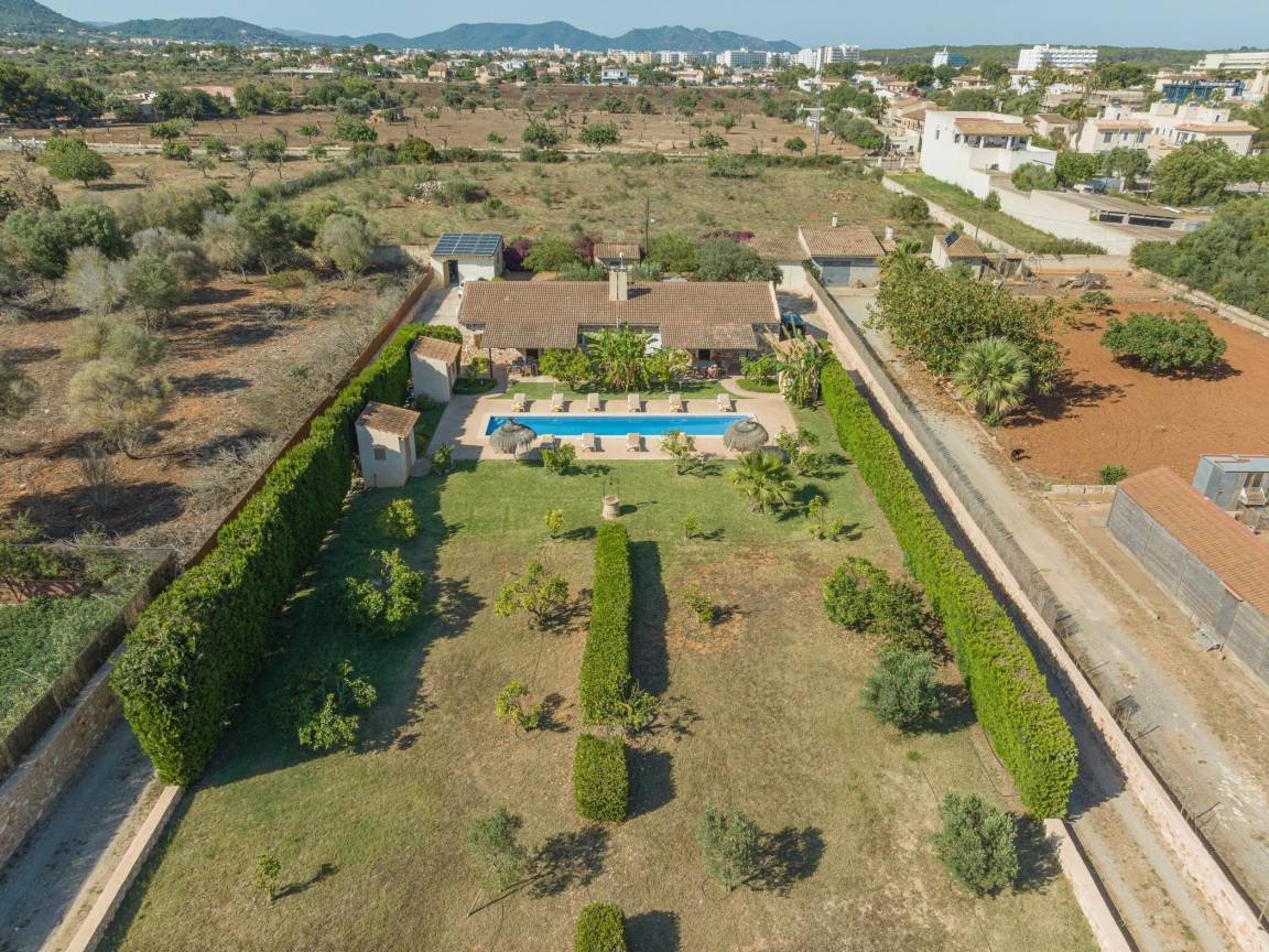 200 M² Villa ∙ 6 Chambres ∙ 12 Personnes - Porto Cristo