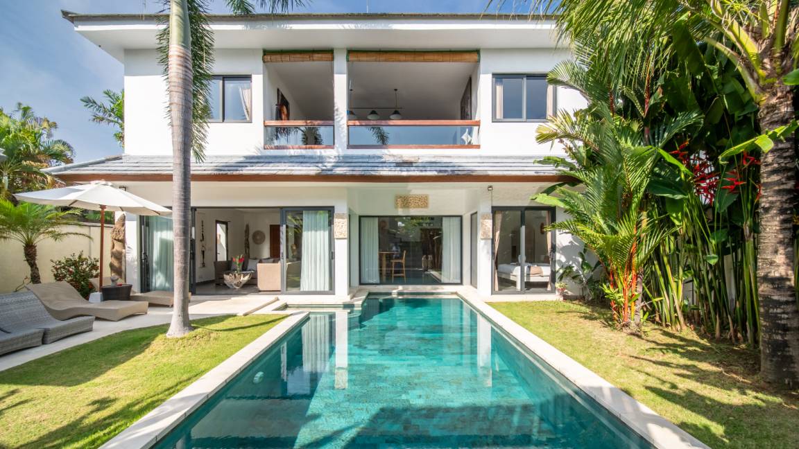 178 M² Villa ∙ 3 Habitaciones ∙ 6 Huéspedes - Kuta