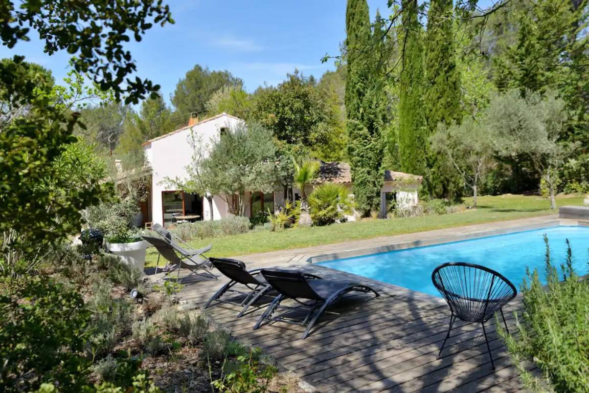 160 M² Maison De Vacances ∙ 3 Chambres ∙ 8 Personnes - Fuveau