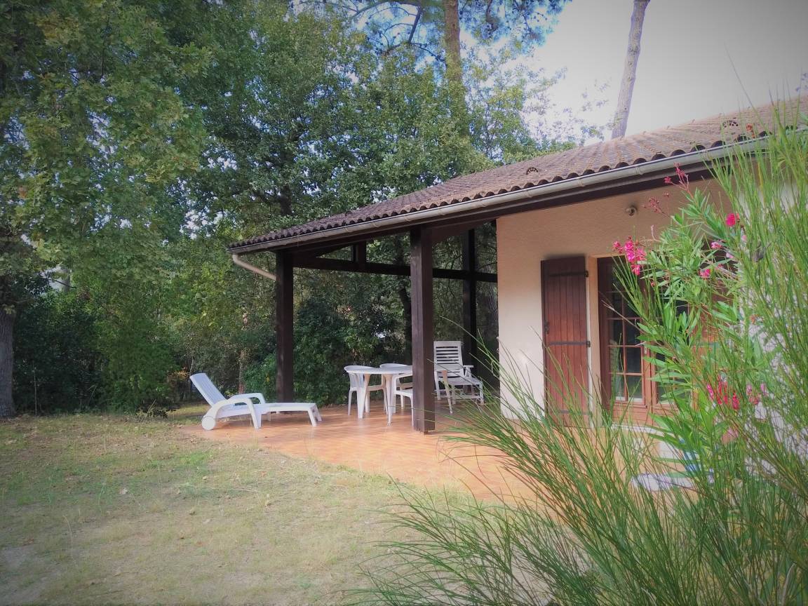 100 M² Villa ∙ 4 Schlafzimmer ∙ 10 Gäste - Pyla sur Mer