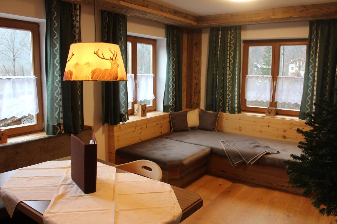 95 M² Ferienwohnung ∙ 2 Schlafzimmer ∙ 6 Gäste - Leogang
