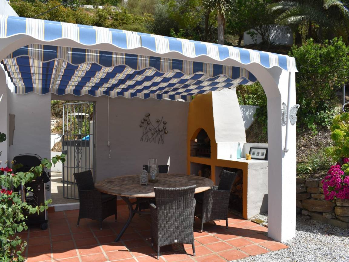 140 M² Casa Rural ∙ 3 Habitaciones ∙ 5 Huéspedes - Torrox