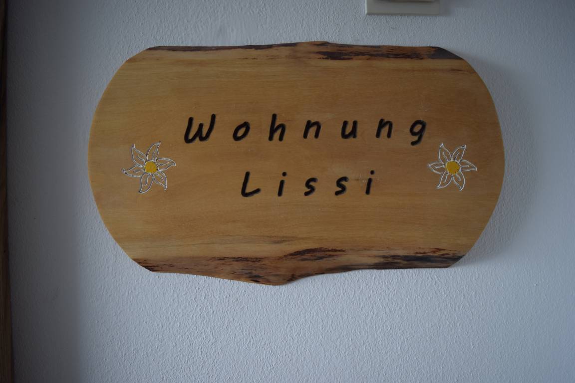 70 M² Apartment ∙ 2 Bedrooms ∙ 6 Guests - Marquartstein