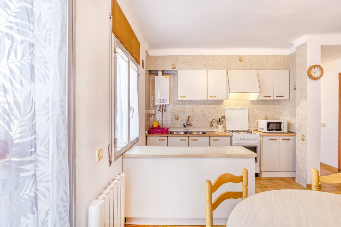 85 M² Appartement ∙ 3 Chambres ∙ 6 Personnes - Llançà