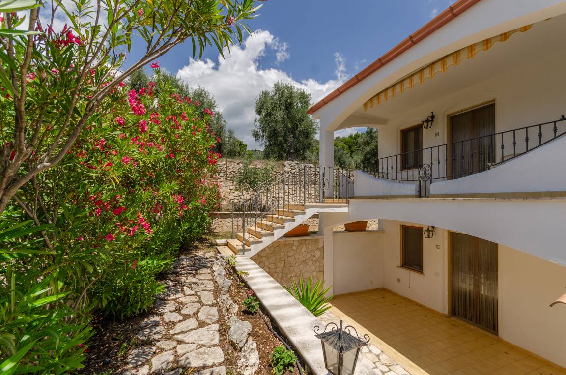 60 M² Apartment ∙ 2 Bedrooms ∙ 6 Guests - Mattinata