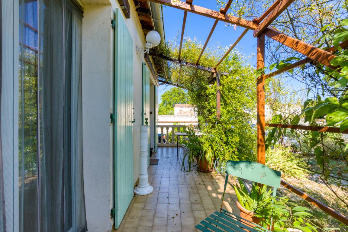 45 M² Chambre D'hôtes ∙ 1 Chambre ∙ 2 Personnes - Lunel
