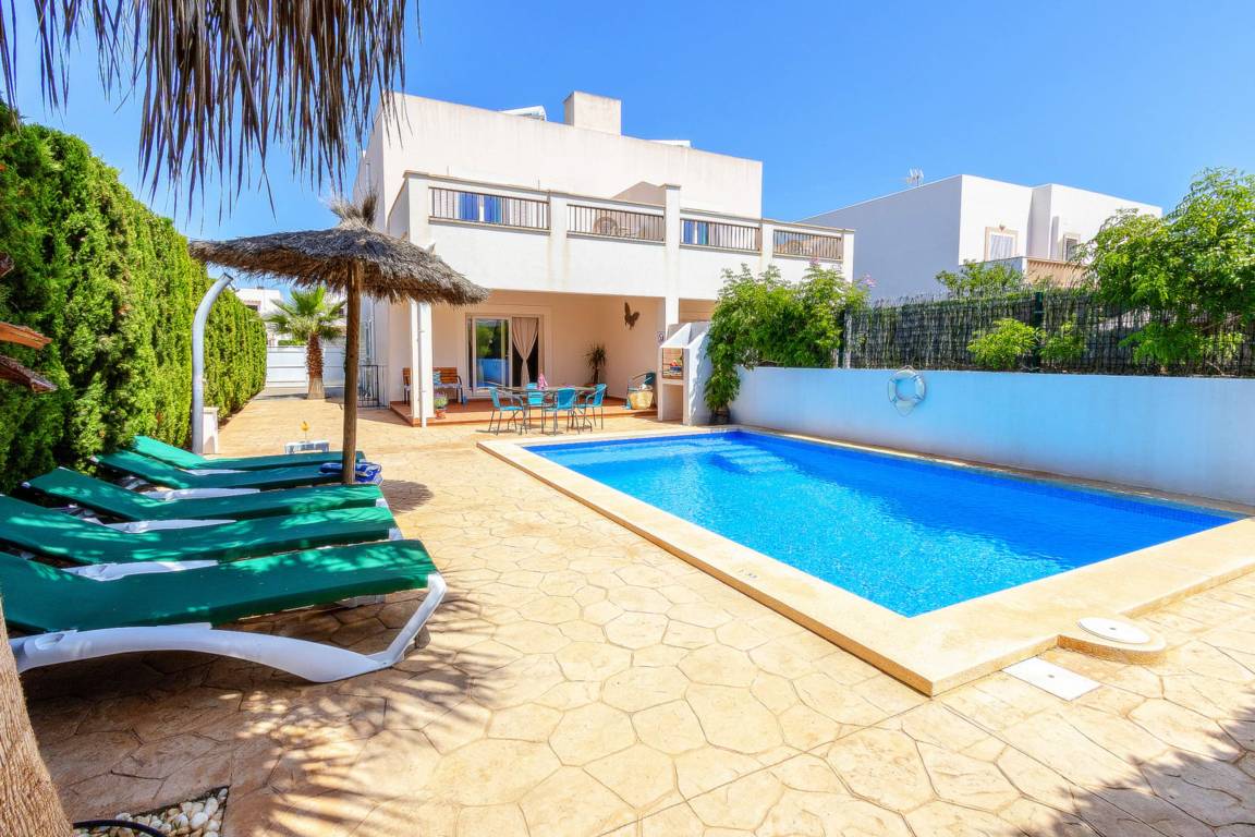 Villa ∙ 3 Bedrooms ∙ 5 Guests - Cala Santanyí