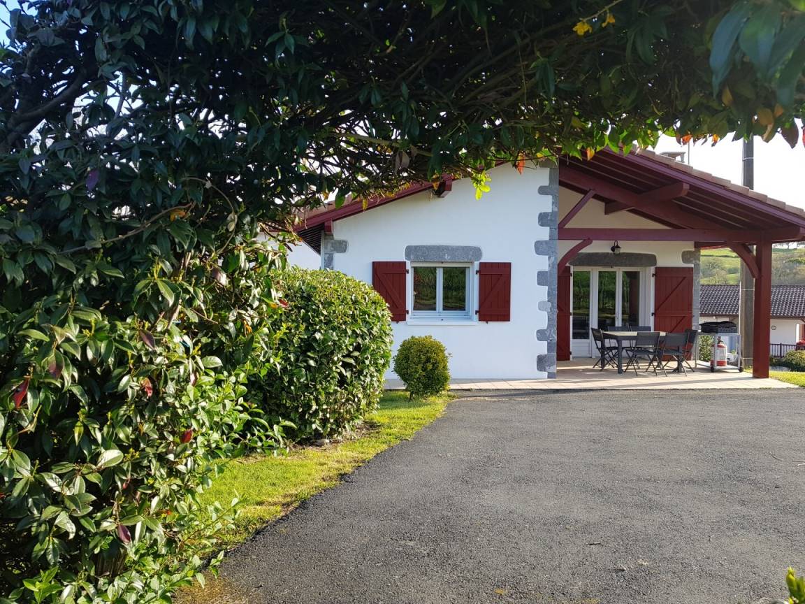 110 M² Gîte ∙ 3 Chambres ∙ 6 Personnes - Itxassou