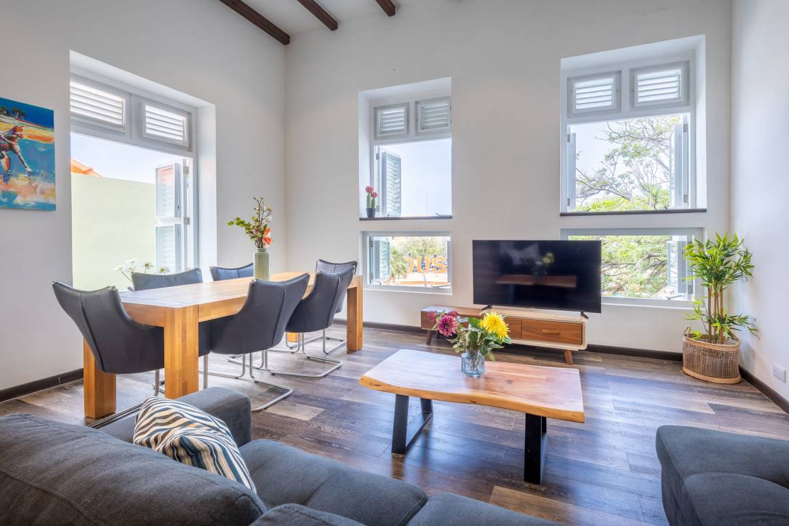 House ∙ 2 Bedrooms ∙ 4 Guests - Caribbean