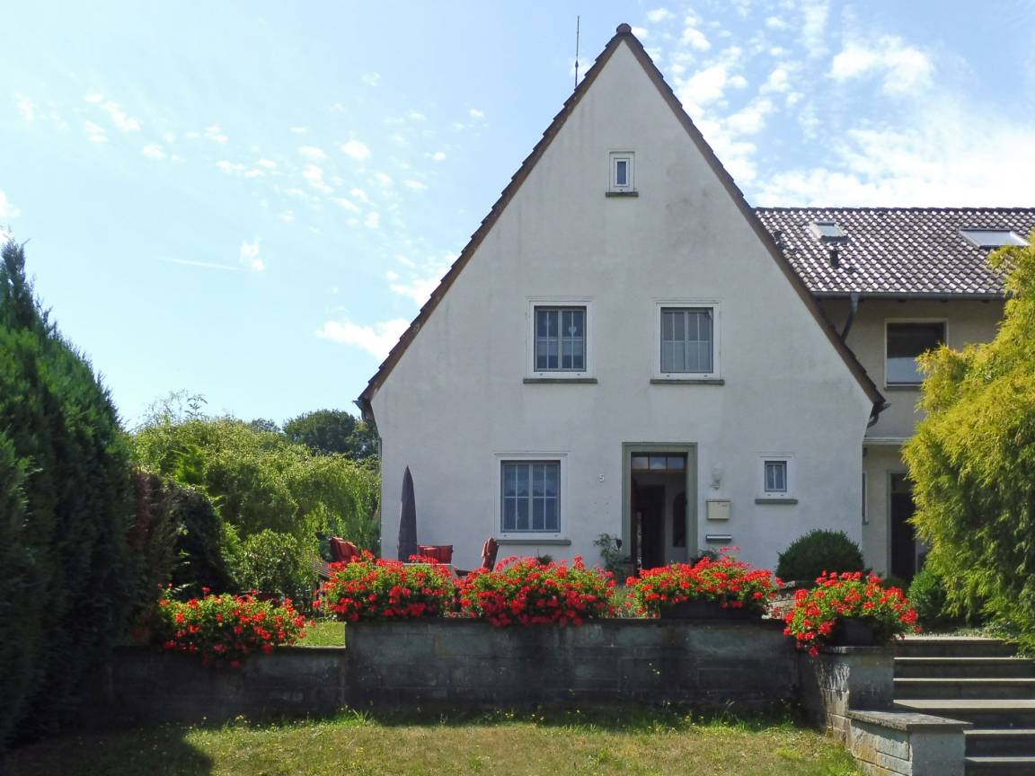 110 M² Ferienhaus ∙ 2 Schlafzimmer ∙ 4 Gäste - Bad Pyrmont