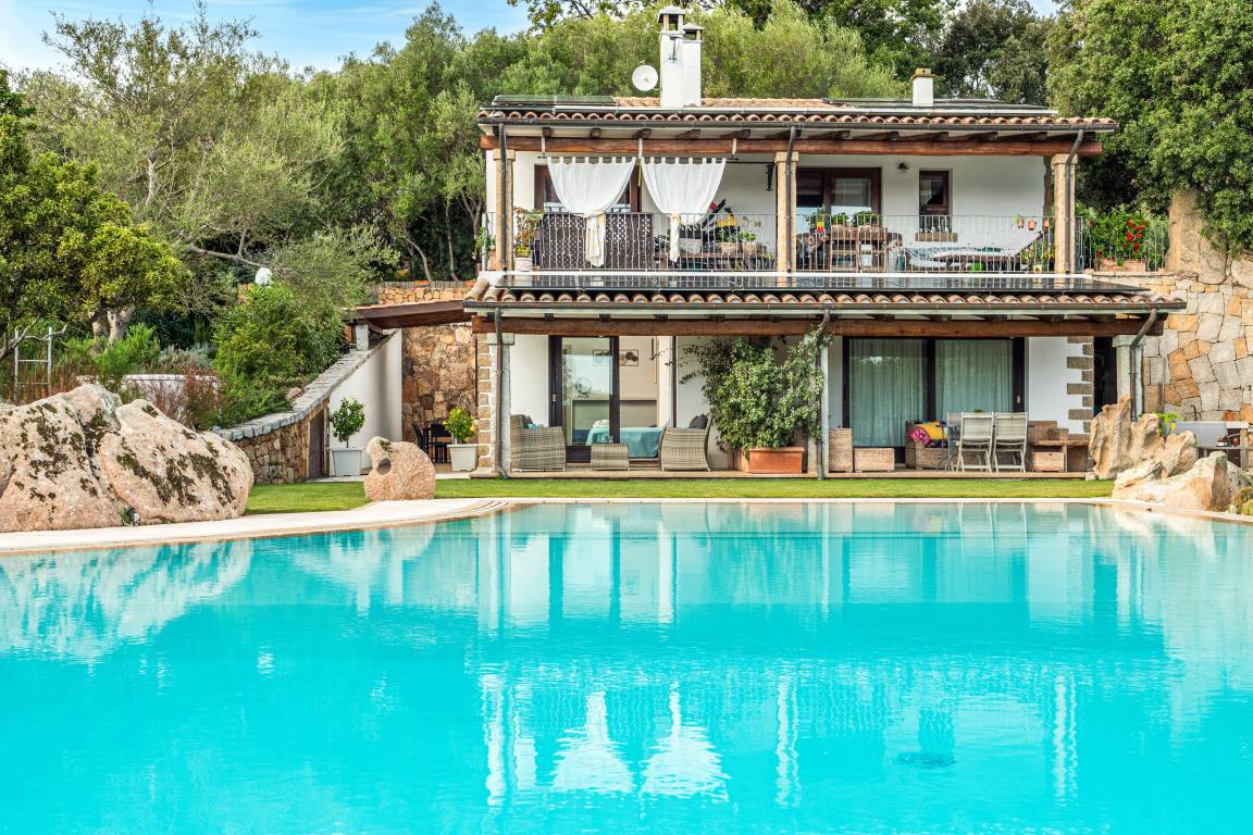 70 M² Ferienwohnung ∙ 2 Schlafzimmer ∙ 6 Gäste - Olbia