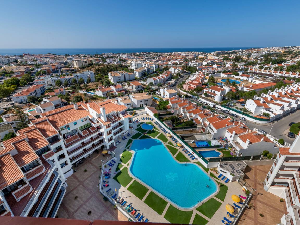 222 M² Apartamento ∙ 4 Habitaciones ∙ 8 Huéspedes - Albufeira