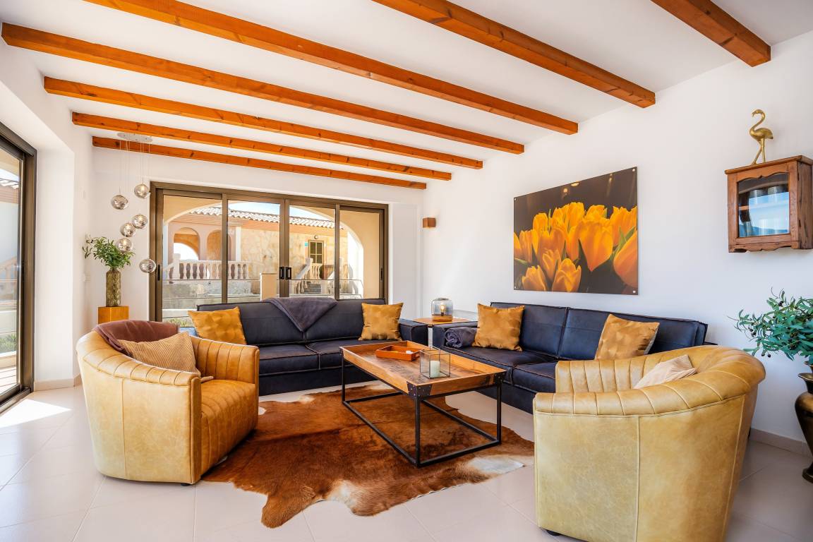 350 M² Finca ∙ 4 Schlafzimmer ∙ 8 Gäste - Cala Rajada
